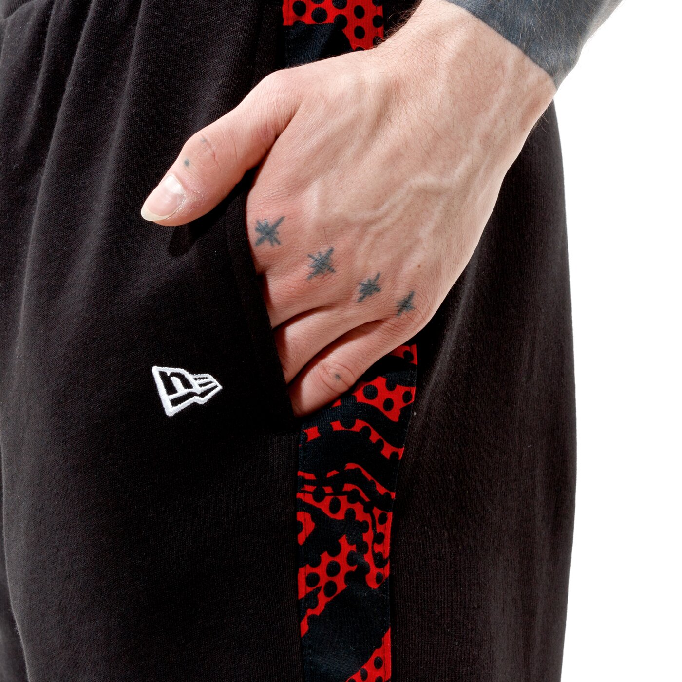 NEW ERA RÖVIDNADRÁG NBA PRINT PANEL BULLS 12720122 FEKETE 14 990,00 Ft ...