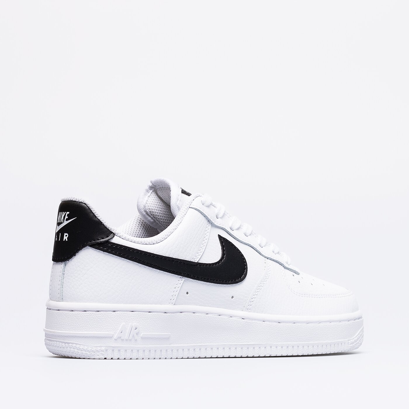 NIKE AIR FORCE 1 '07 DD8959-103 FEHÉR 50 990,00 HUF | Sportcipő ...
