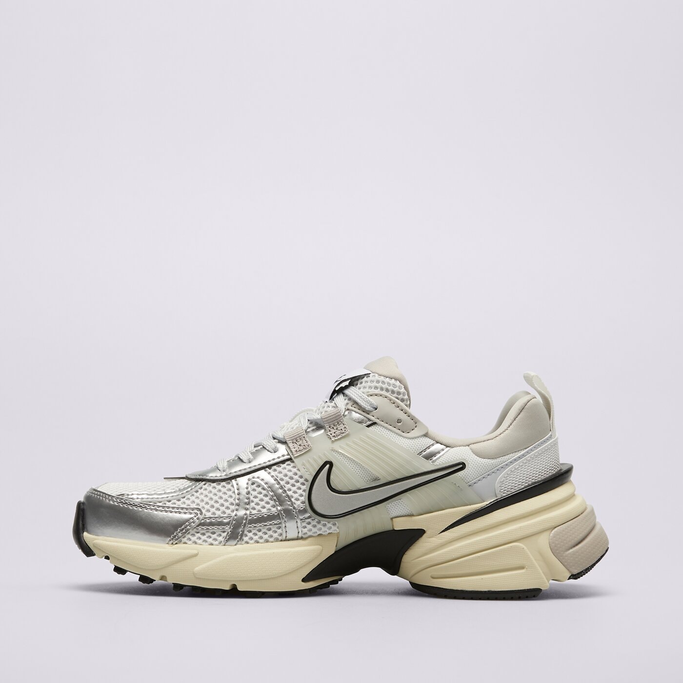 Nike V2K Run Ezüst FD0736-100