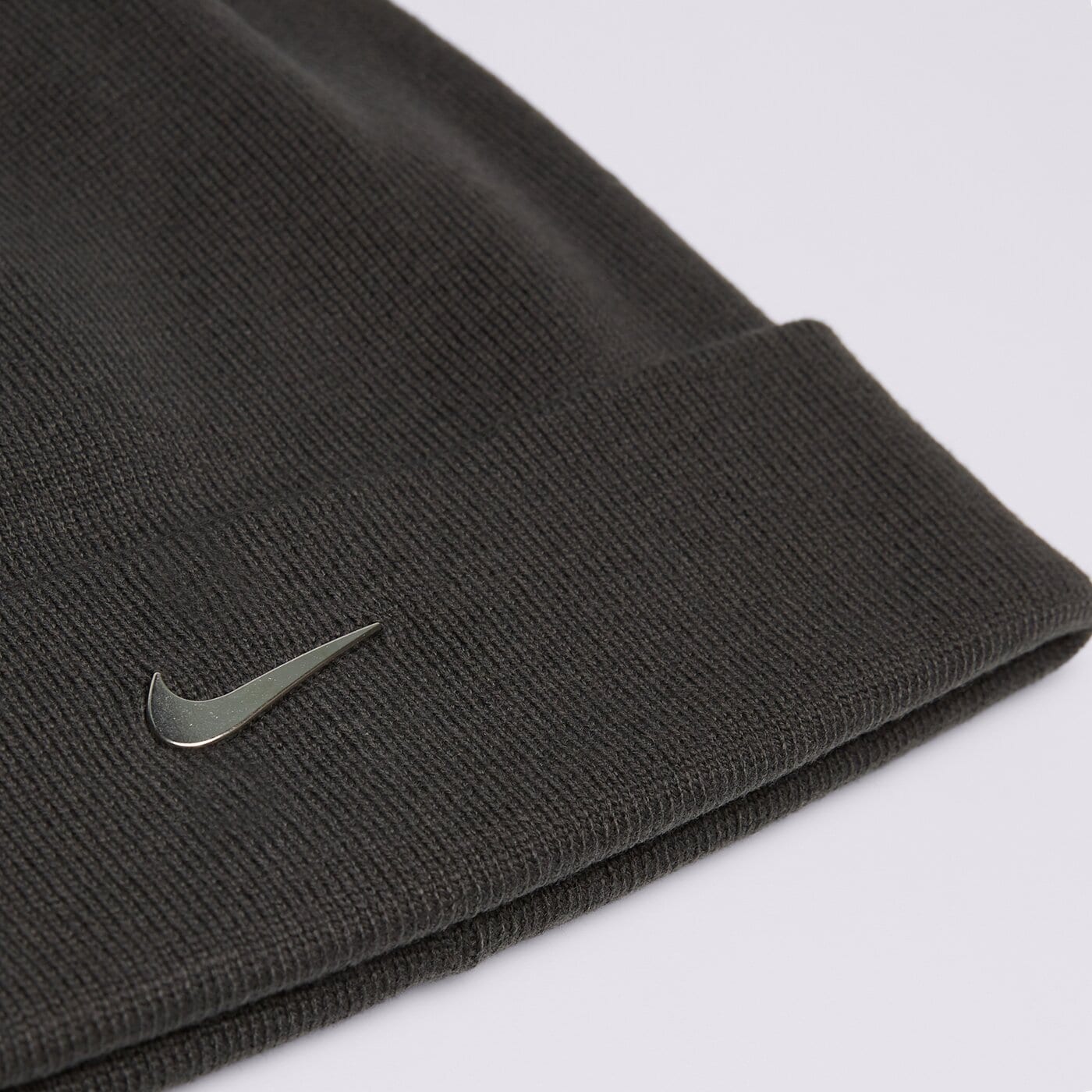 NIKE SAPKA U NK PEAK BEANIE SC MTSWSH L FB6527-071 SZÜRKE 10 791,00 HUF ...