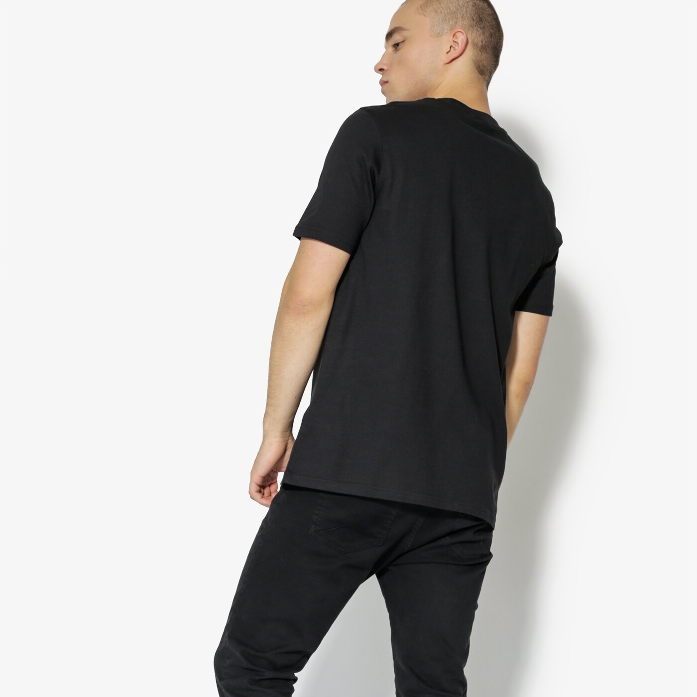 ADIDAS PÓLÓ SS TREFOIL PÓLÓ ADICOLOR CW0709 FEKETE 7 990,00 HUF | Póló ...