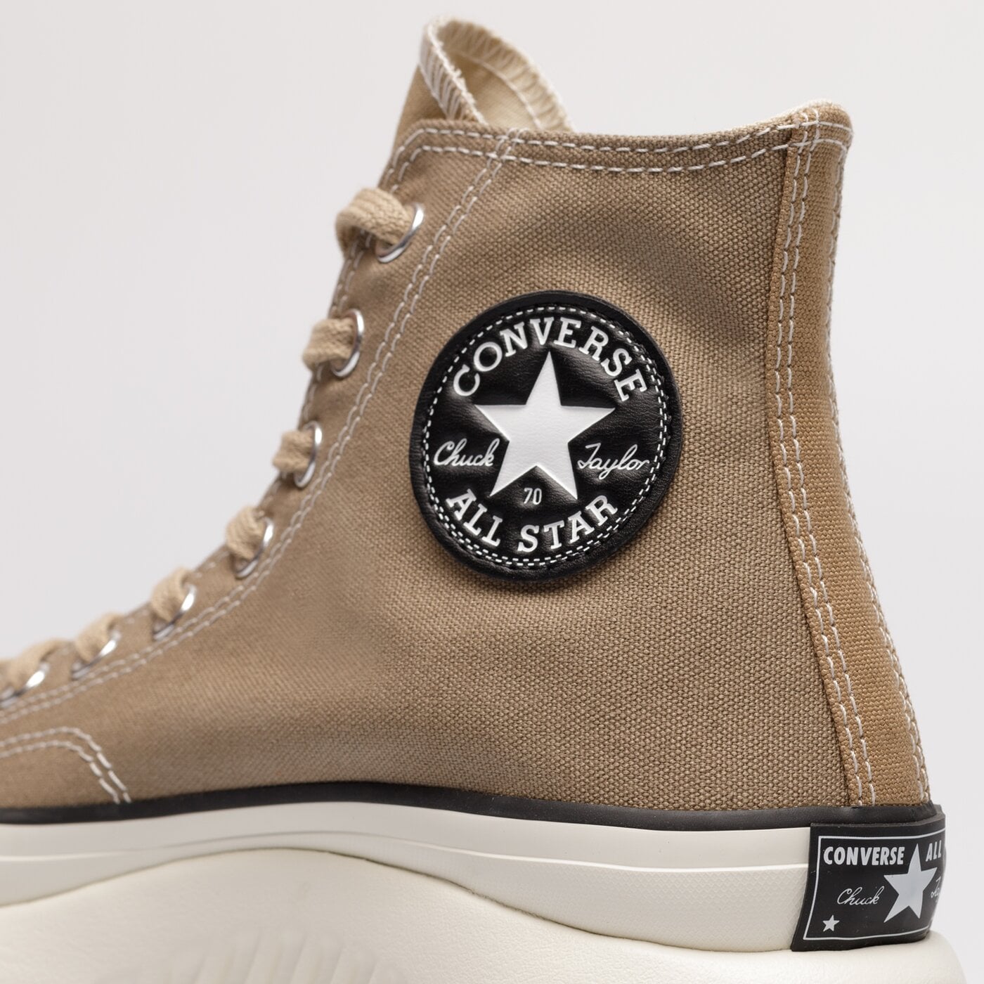 CONVERSE CHUCK 70 AT-CX A02528C BARNA 29 990,00 HUF | Tornacipő ...