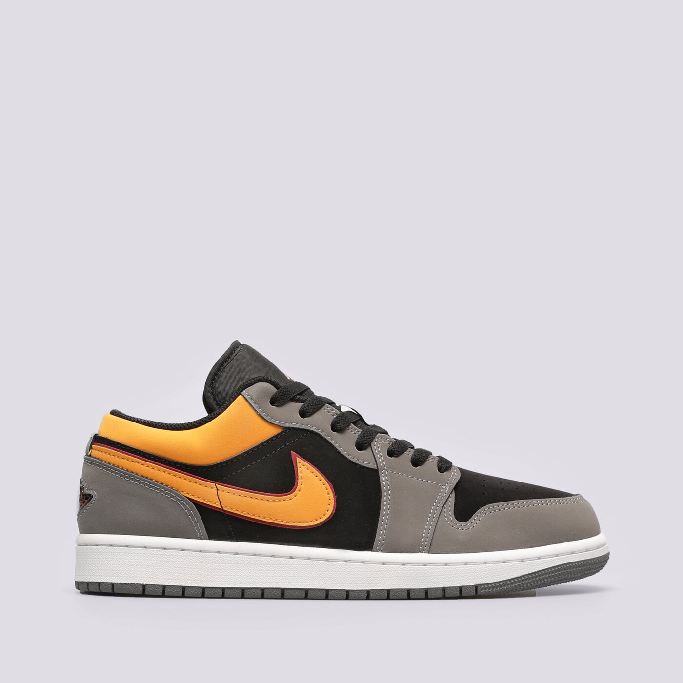 AIR JORDAN 1 LOW SE FN7308-008 SZÜRKE 37 990,00 HUF | Sportcipő ...