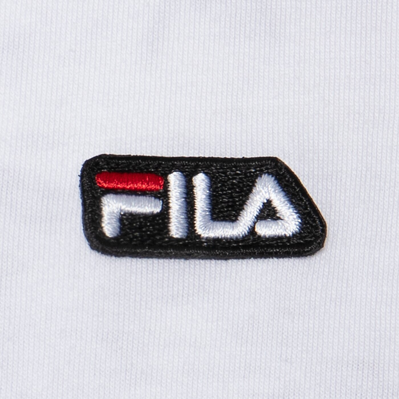 FILA PÓLÓ BADGE LOGO TEE FI124TSM70100 FEHÉR 9 891,00 HUF | Póló ...