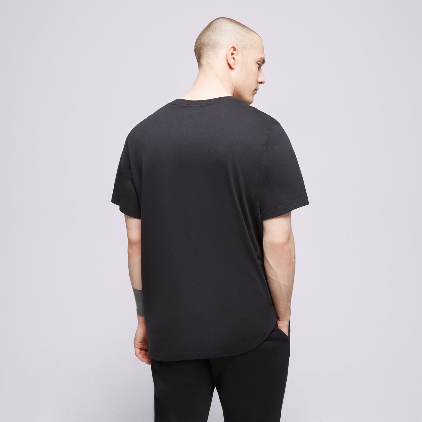 NIKE PÓLÓ M NSW TEE CLUB+ HDY PK4 DZ2875-010 FEKETE 9 990,00 HUF | Póló ...