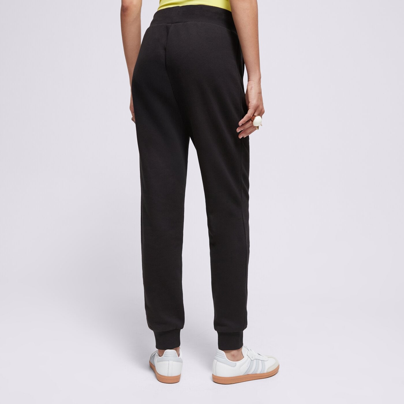 ADIDAS NADRÁG TRACK IA6457 FEKETE 12 490,00 HUF | Nadrág | Kiváló ...