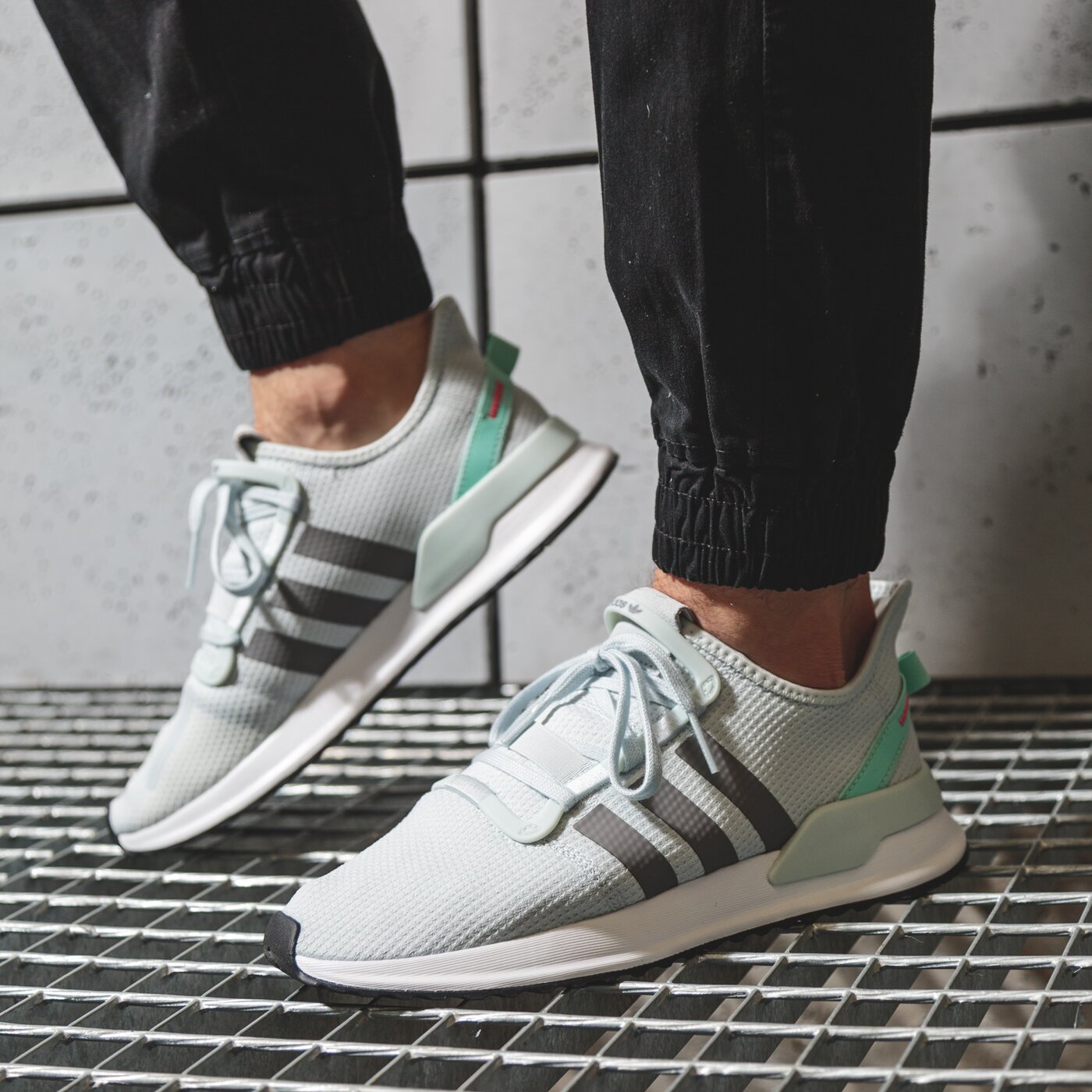 ADIDAS U_PATH RUN G27638 KÉK 17 091,00 HUF | Sportcipő | Kiváló minőség ...